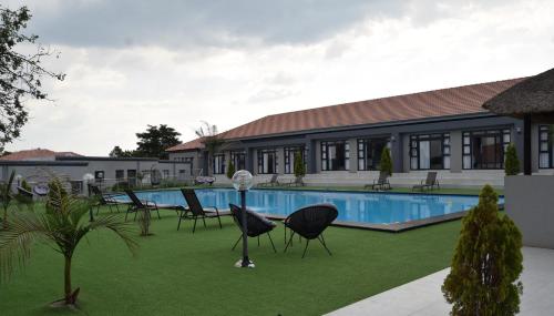 Louisville Lodge Midrand, South Africa - reviews, prices | Planet of Hotels