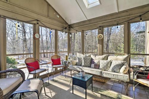 Peaceful Goshen Cottage W/ Screened Porch & Views! - Litchfield, CT