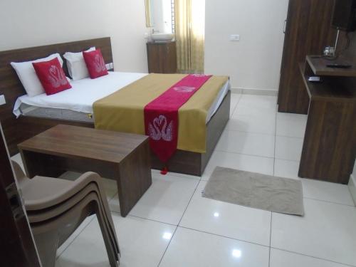 11 Best Hotels in Mandya, India