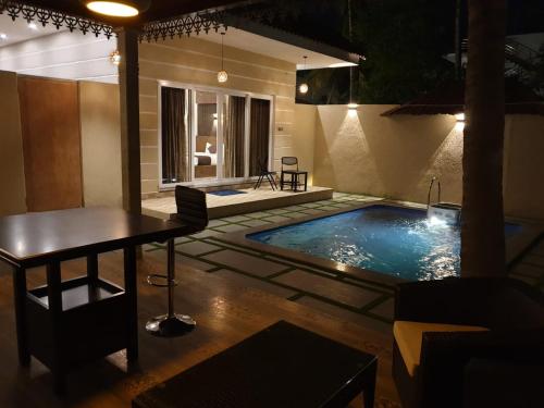 D Wayfarer Inn Resort - Erode