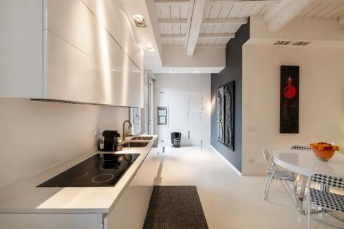Charming Flat In Centro A Ferrara Con Posto Auto - Ferrara
