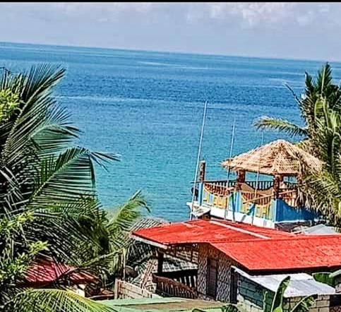 Book Playa de Oro Beach Resort in Batangas, Philippines - 2020 Promos