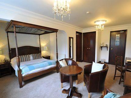 Book The New Inn in Heckfield