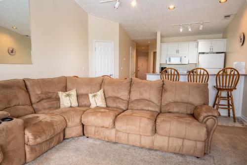 Beach Room 322 Deals & Reviews, traverse-city | LateRooms.com