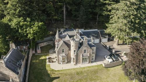 St Andrews House - Ballater