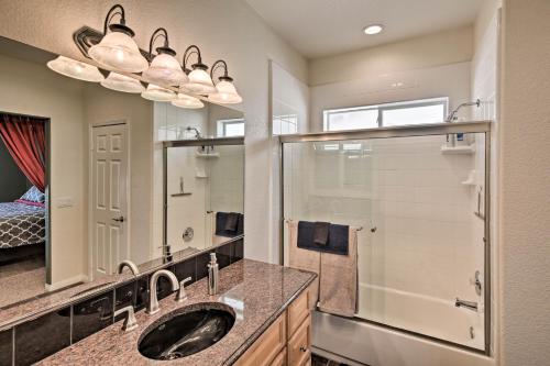 Sun-soaked Colorado River Haven - Walk To Beaches! - Spirit Mountain Casino, Mohave Valley