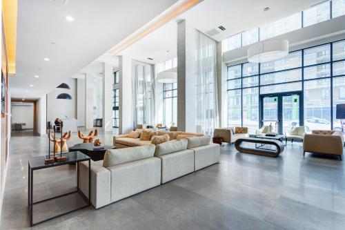 L'equinox Modern Apartments By Corporate Stays - Montreal