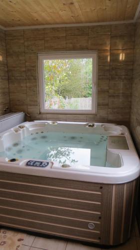 Hoforras Wellness Vendeghaz - Eger
