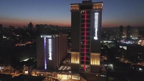 Hotéis e acomodações próximas a Aeroporto Internacional De Guarulhos (GRU)