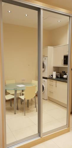 London Luxury Apartments 5 Min Walk From Ilford Station, With Free Parking Free Wifi - Ilford