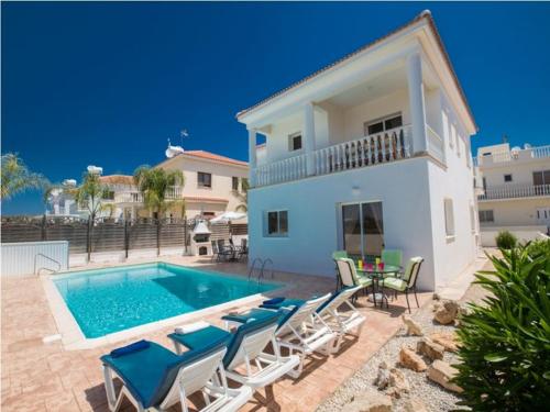 Carilisto Villas Big 4 Bedrooms In Center Of Ayia Napa - Ayia Napa