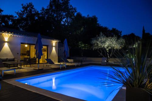 In Elsama Piscine Chauffee - L'Isle-sur-la-Sorgue
