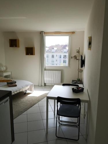 L6 - Green And Premium Flat Close Paris - Wifi & Netflix - Saulx-les-Chartreux