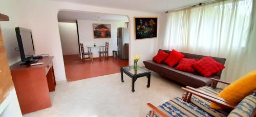 Hacienda Moncora, Cabanas Campestres Para Grupos Y Familias - Cundinamarca