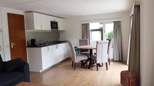 Chalet Op De Veluwe # Linde - Ermelo