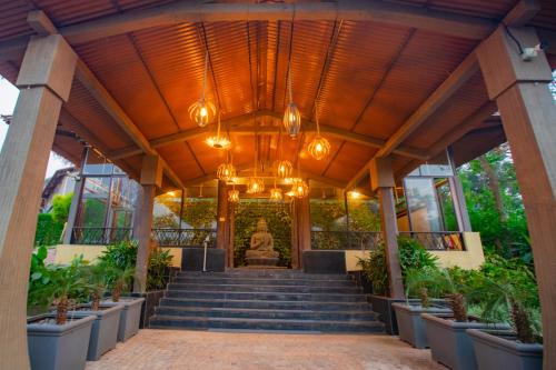 10 Top Hotels in Mulshi | Places to Stay w/ 24/7 Friendly Customer Service
