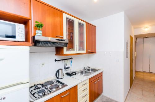 Apartment Antej - One Bedroom Apartment With Terrace And City View - Dubrovnik