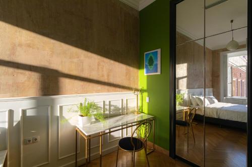 Unfound Door - Design Hotel | Georgia, United States - Venue Report