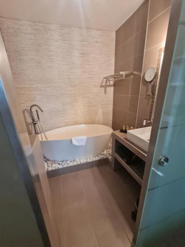 Hotel Le Sens - Vaux-sur-Mer