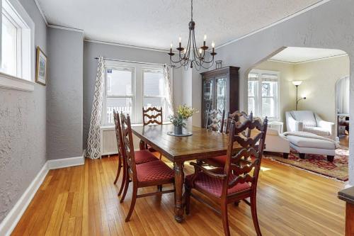 Belltown Retreat - Stamford, CT