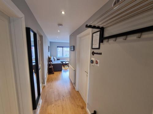 2 Bedrooms - 4 Beds Plus Sofabed 144 - Aeropuerto de Londres-Heathrow (LHR)