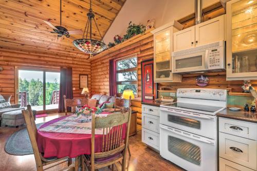 Quaint Williams Cabin Near Grand Canyon - Williams, AZ