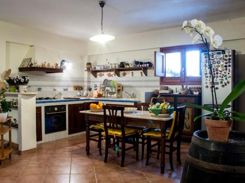 Bed And Breakfast Maria - Scopello