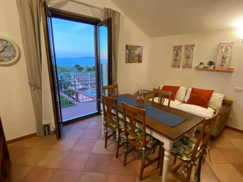 Tyrrhenian Sea Apartment - Messina