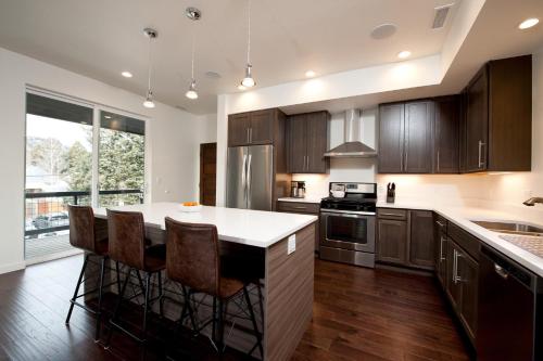 2201 Main Avenue - Durango, CO