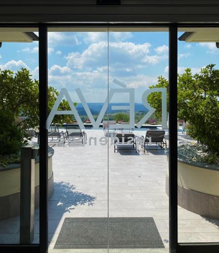 Reva Residences and Pool in Monforte d'Alba | 2023 Updated prices ...