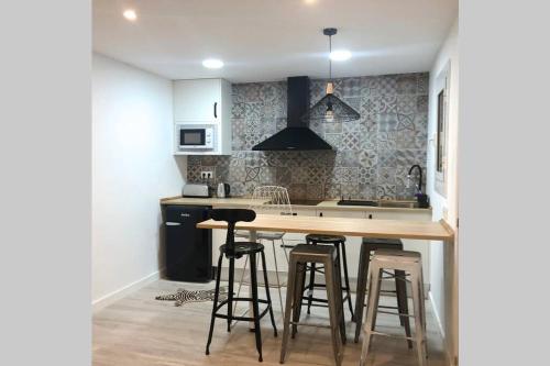 M5 Cool Terrace. Metro 1 Min. Center 15' By Metro - L'Hospitalet de Llobregat