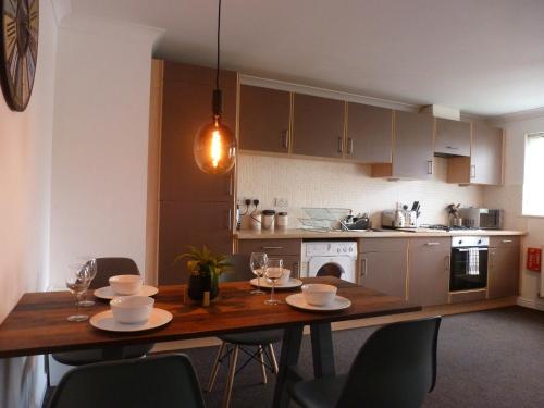 Sun Gardens Luxe 2 Bed 2 Bath Apartment - Stockton-on-Tees