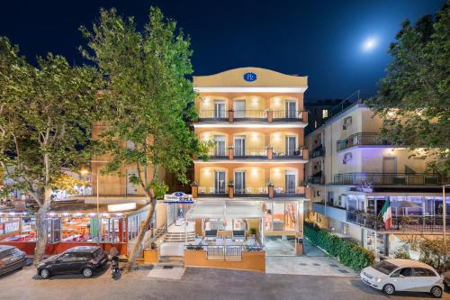 Viva Beach Hotel - 20m From The Beach & Large Breakfast - Римини