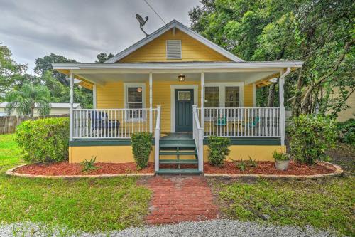 Family Home Walk To Downtown And Stetson Univ! - DeLand, FL