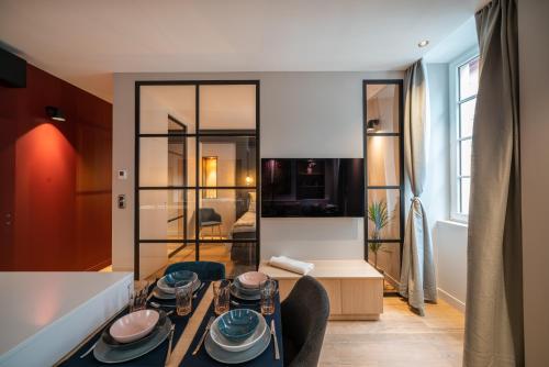 Le Luxury Design De La Vieille Ville - Annecy
