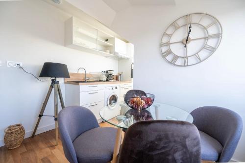 Le Poulorio 12 - T2 - Proche Gare - Dernier Etage By Locly - ibis Lorient Centre Gare
