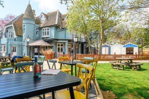 Brewhouse and Kitchen, Worthing | Best deals | lastminute.com