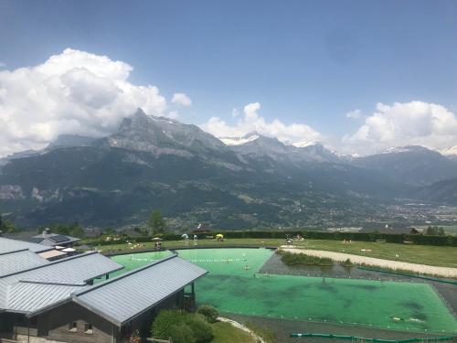 Nid Douillet A La Louvee - Combloux
