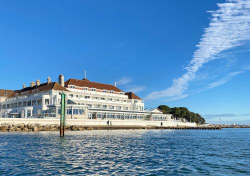Top 10 Beach Resorts Near Bournemouth, UK - Updated 2024 | Trip101