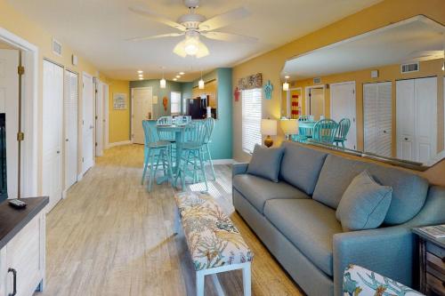 201 - Surf Beach Resort - Madeira Beach, FL