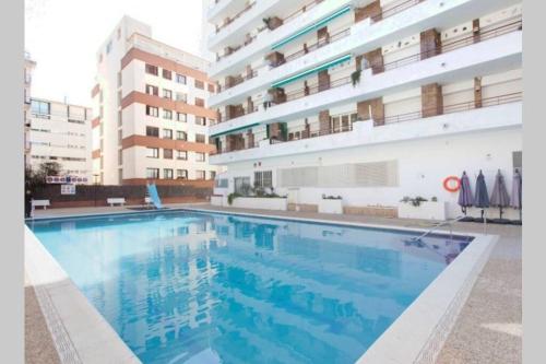 Apartamento Con Piscina A 2 Minutos De La Playa!!! - Lloret de Mar