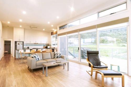 Ocean Loft - Oceanview ~Pet Friendly ~ Free Wifi - Apollo Bay