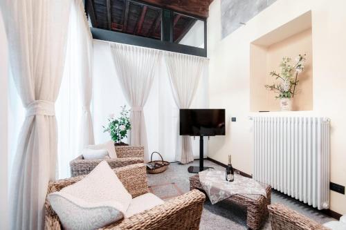 Historical Suites By "The House Of Travelers" - Como