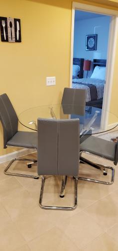 Lovely 2br Rental Unit - Smithsonian National Zoological Park, Washington