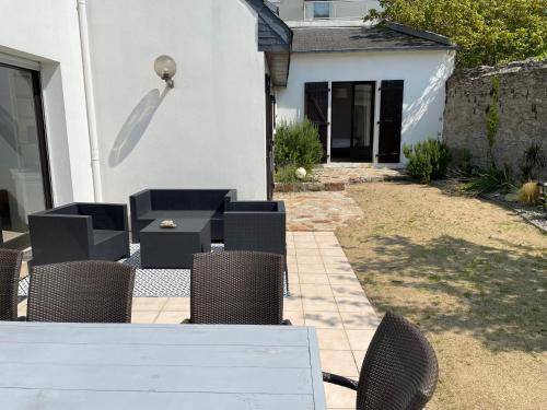 Maison Golvan Centre Ville Avec Parking Et Jardin - Quiberon
