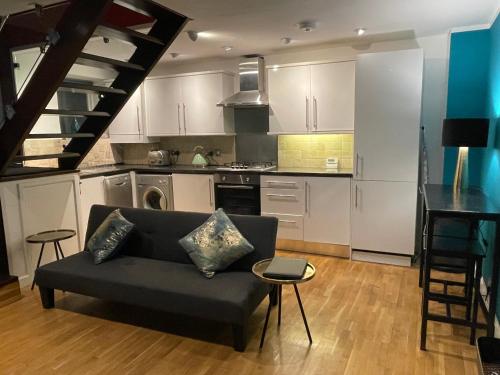 Boutique Dungeon - Brighton