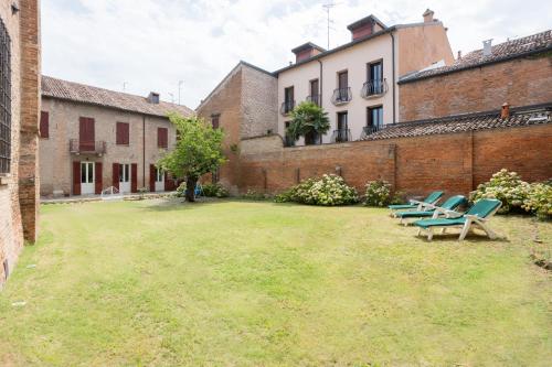 "Palazzo Sabbioni" Camera Romantica Della Duchessa - Ferrara