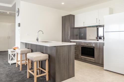 The Cove 602 - Forster