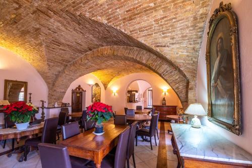Hotel Trevi Palazzo Natalini - Umbrien