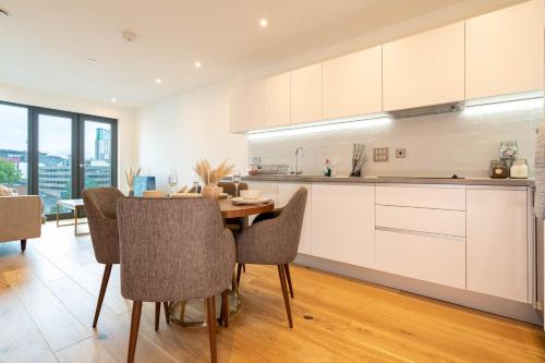 Luxe 1 Bedroom Comfy Apartment - City Centre - New Street Station - Birmingham